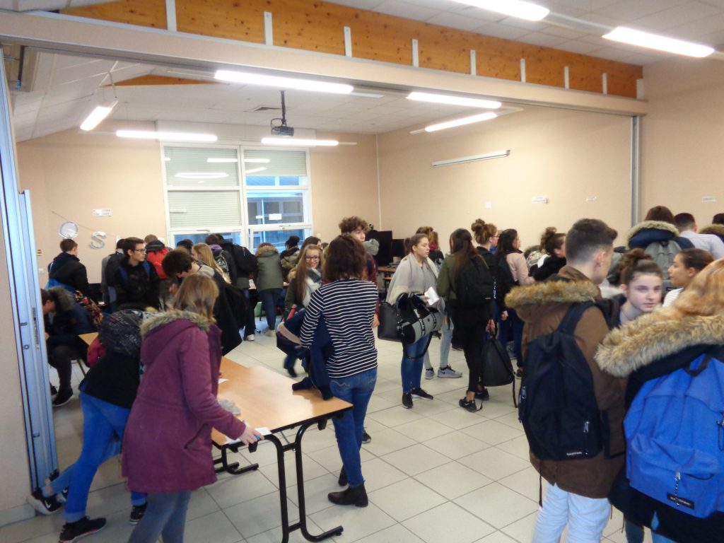 QSID ? 3 - Lycée En Forêt, Montargis